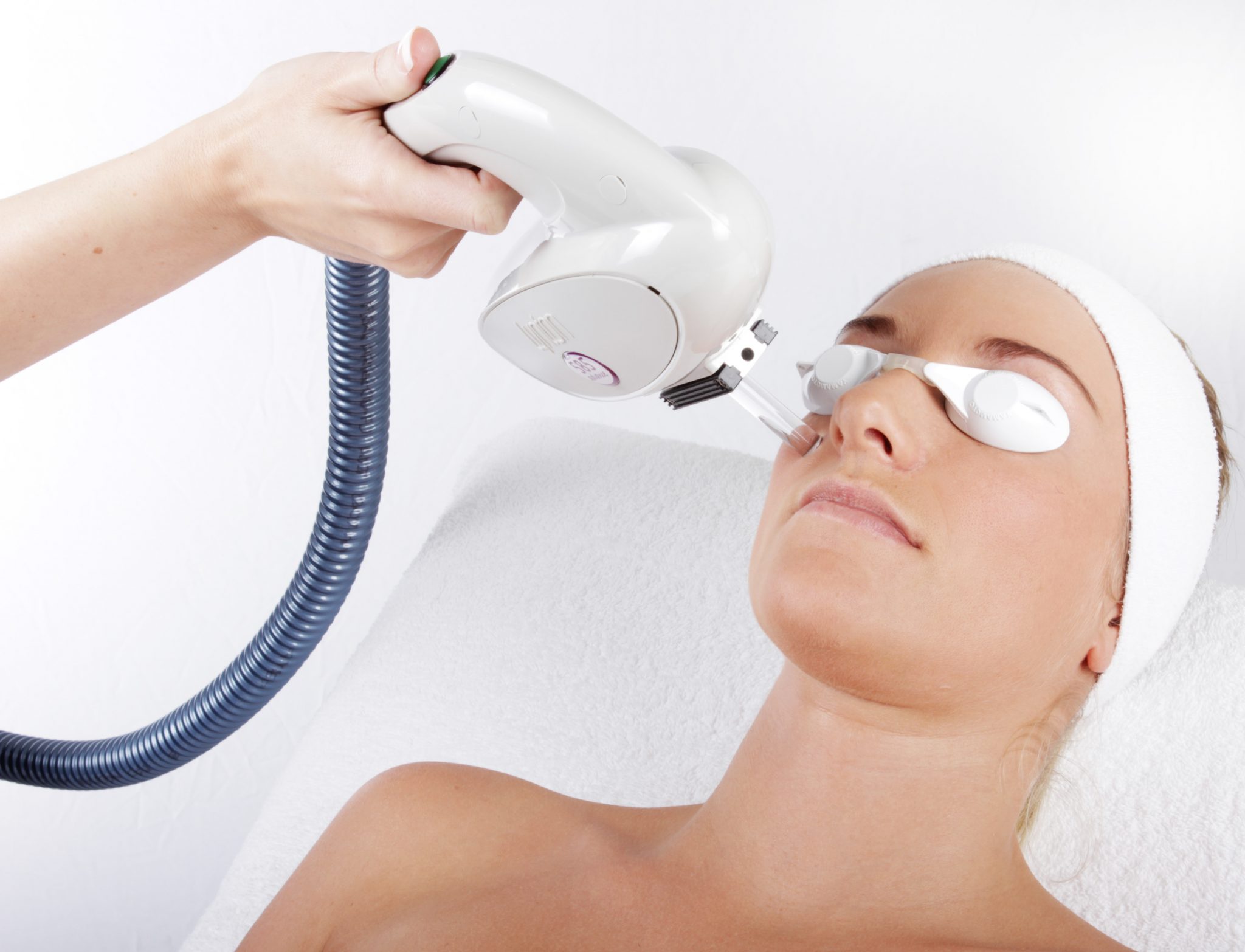 Vascular Laser Machine • Vascular Lesion Treatment • Lynton Lasers