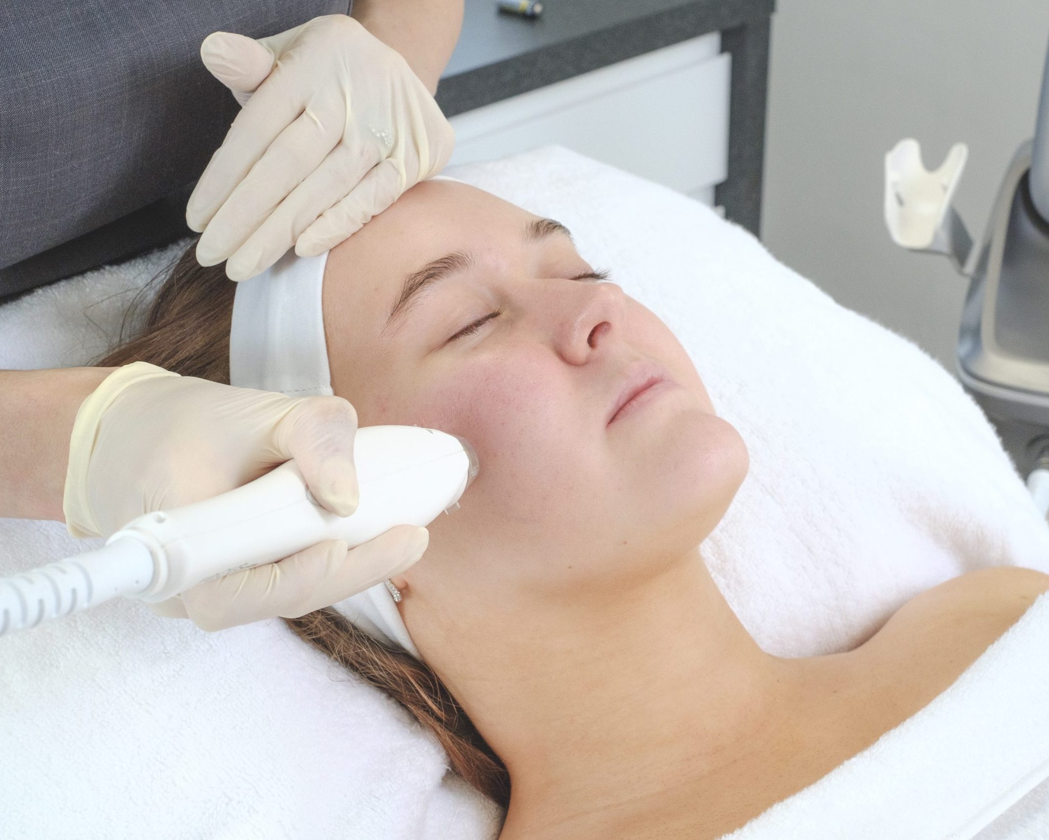 Aesthetic Equipment, IPL & Laser Aesthetic Machines • Lynton